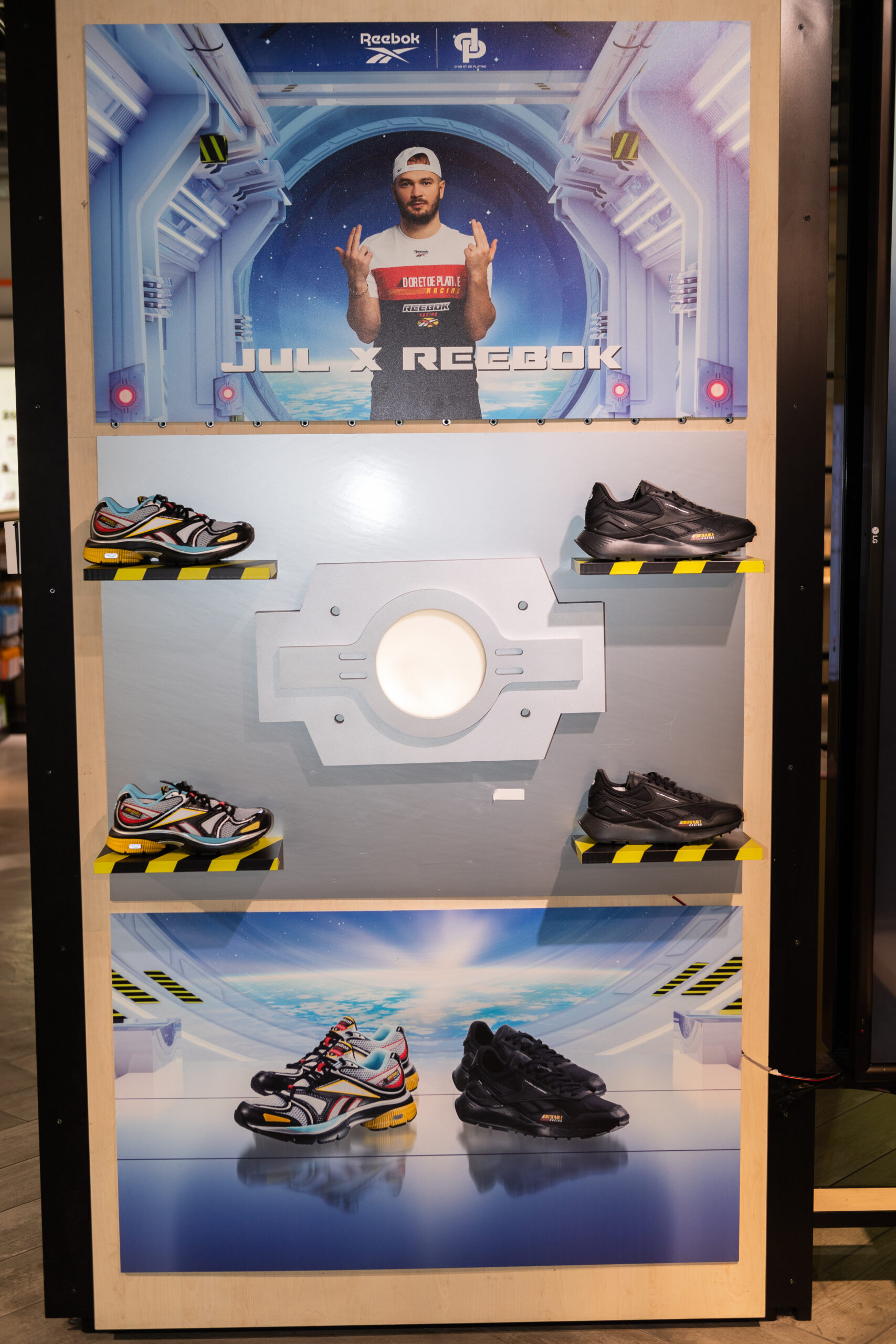 Digitalisation de vitrine pour la campagne Reebok x Jul
